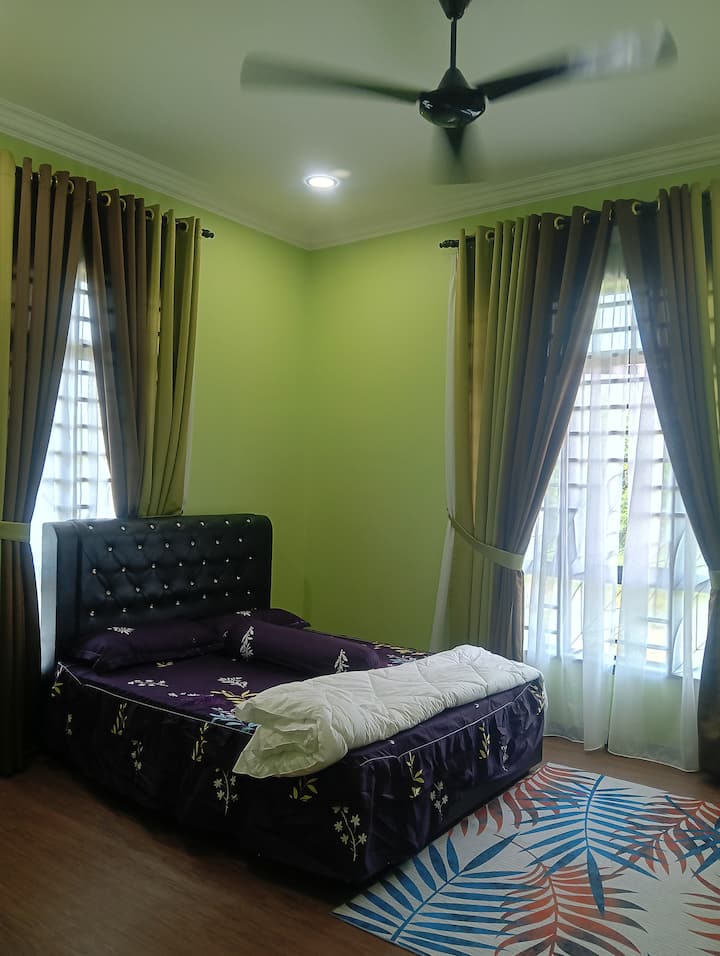 Ausuffy Villa Homestay (Muslim Only) - Pasir Mas