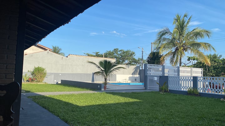 Kitnet Com Piscina- Condomínio - Caraguatatuba
