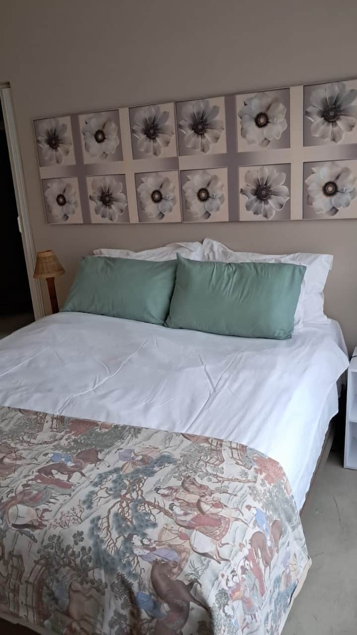 *New* 1 Bed, Close To Beach. Deutsch & English. - Città del Capo