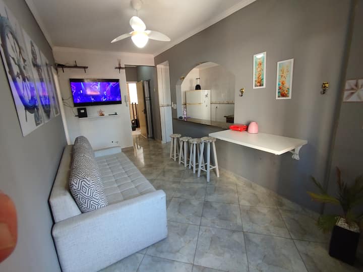 Apto 2 Dorm C/ Garagem A 150 Metros Da Praia - Praia Grande