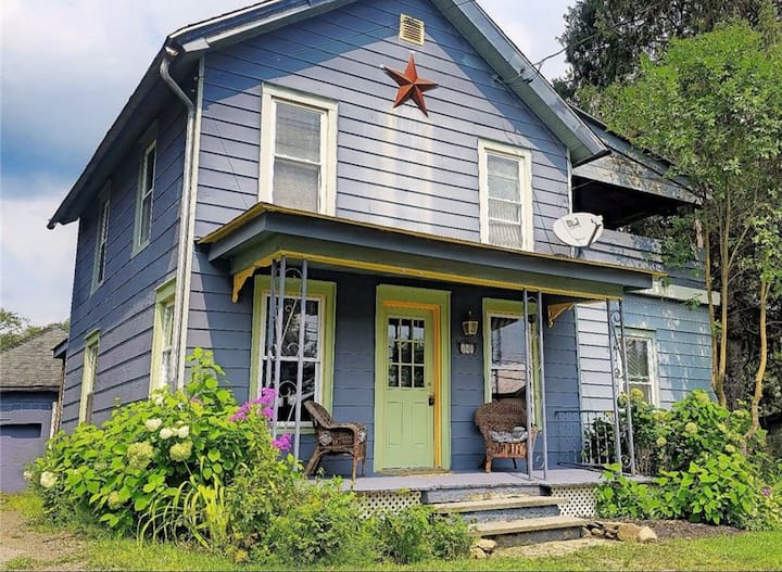 The Milford Oasis - Maryland, NY