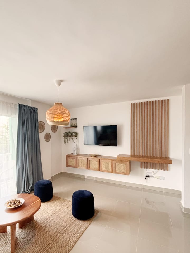 Urban Oasis: 2br Near Airport - Punta Cana