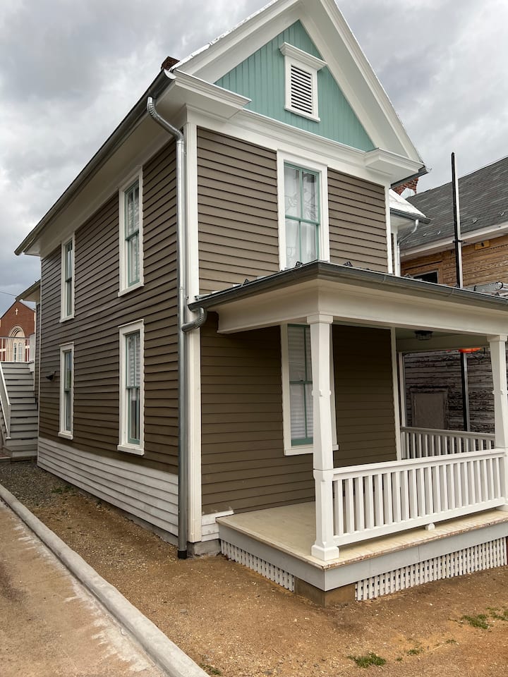 Phenomenal-historic-home - Roanoke, VA