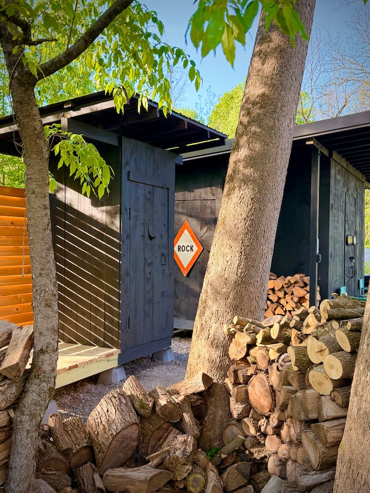 Cabin On A Creek! - Lake Winola, PA