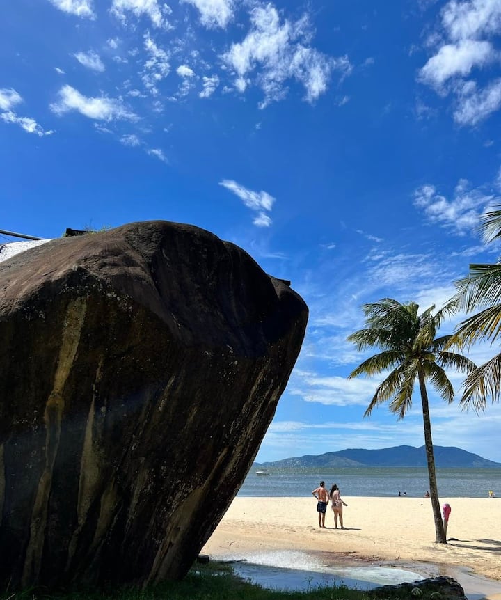 "Loft Com Praia E Lazer." - Mangaratiba