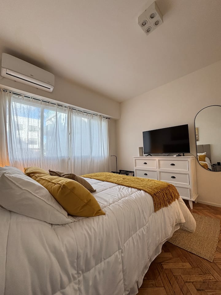 Cálido Mono Ambiente Y Conectado - San Martin, Argentina