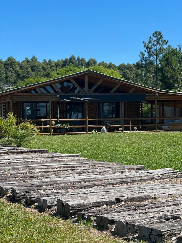 Cabaña Sobre El Lago - Federación