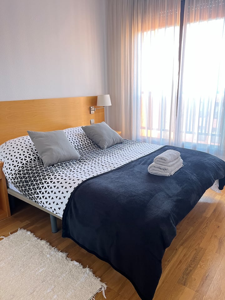 Moderno Apartamento En Madrid - Coslada