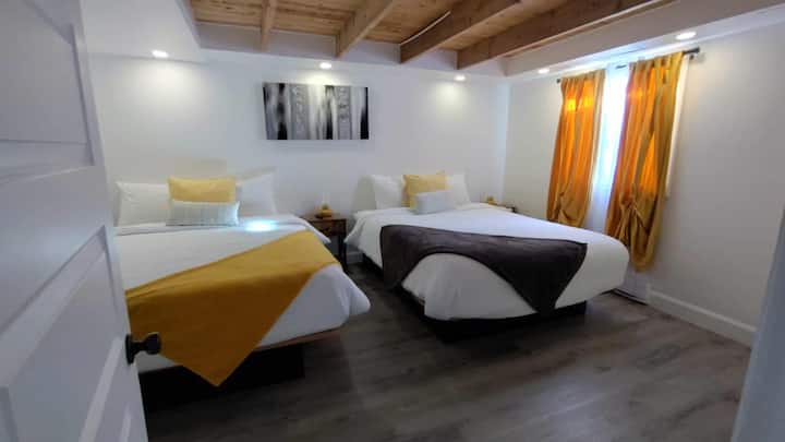 Chalet |L'after Le Shack| Près Valcartier | Spa - Quebec City