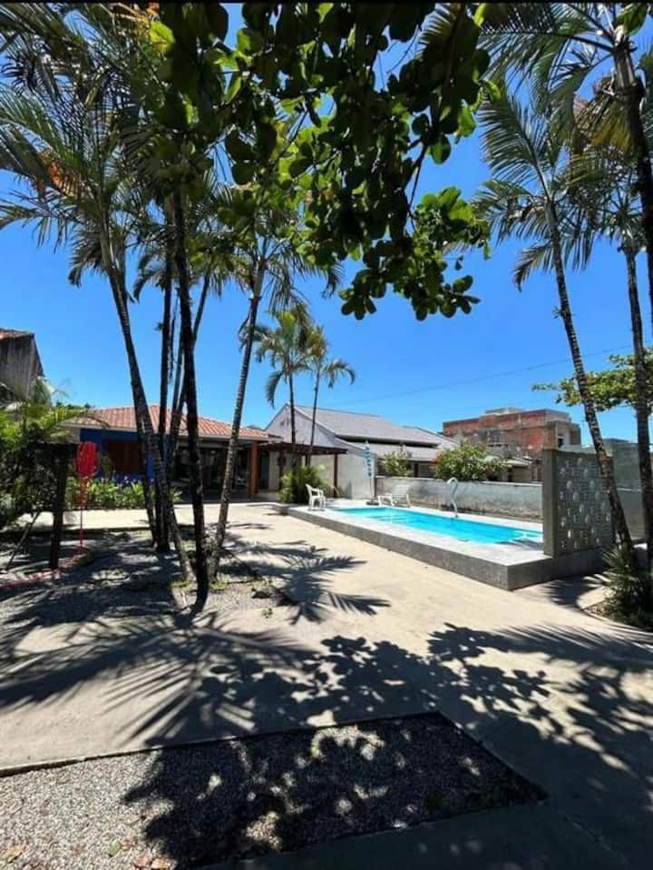 Casa Com Piscina - Guaratuba