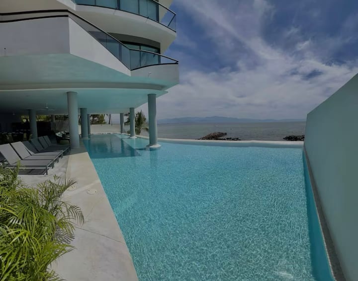 Departamento Acogedor De Dos Hab Frente Al Mar - Bucerías