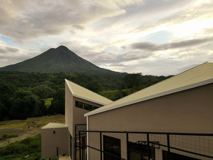 Charming Loft W/ Jacuzzi, Very Close To Hotsprings - Costa Rica