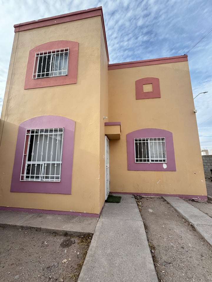 Casa Melón, 8 Personas, 3 Baños Completos - Chihuahua