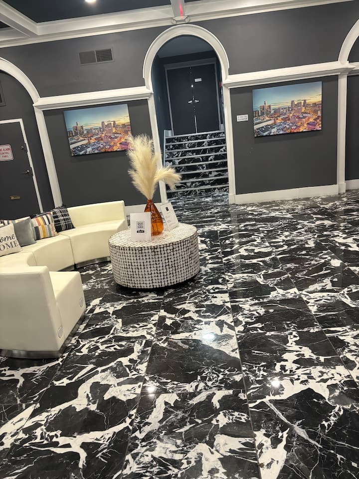 Apartment In Midtown The Hushed Hide-away - Detroit