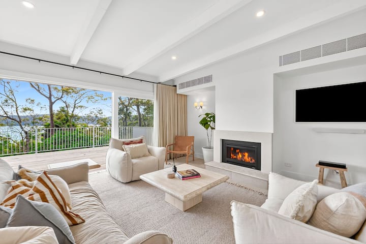 'Sirius' Above Clareville Beach - Narrabeen