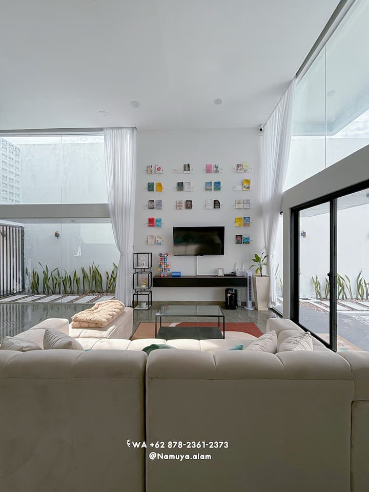 Namuya Big Home Private Pool, Rooftop, Bbq&karaoke - Bandung
