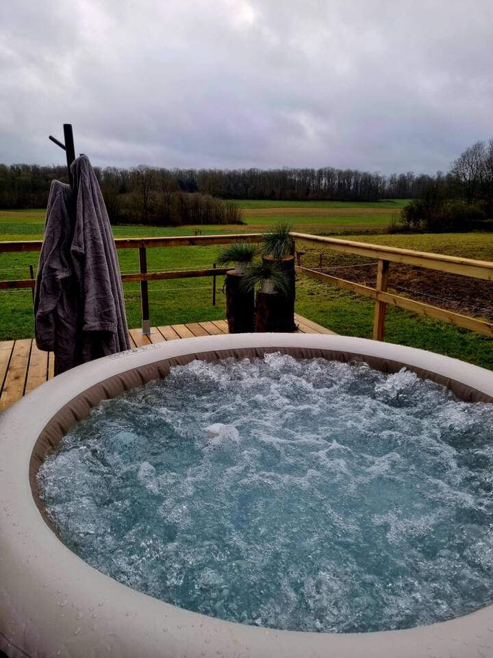 Tiny Serenity Avec Jacuzzi - Huy