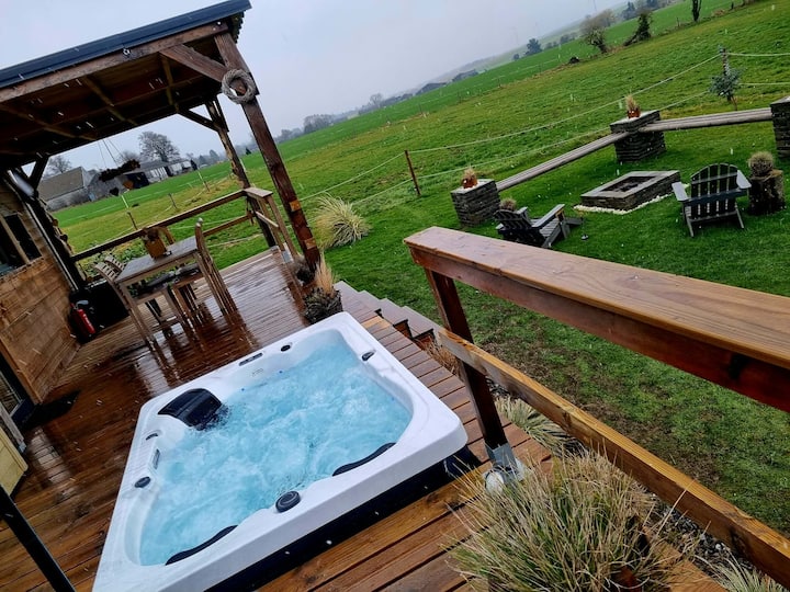 Tiny Serenity Avec Jacuzzi Et Piscine - Huy