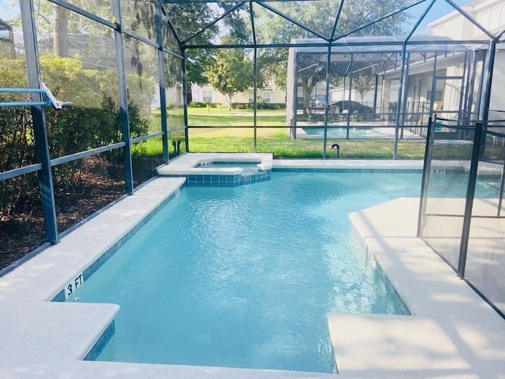 Eola Way Five Bedroom Pool Home - Davenport, FL