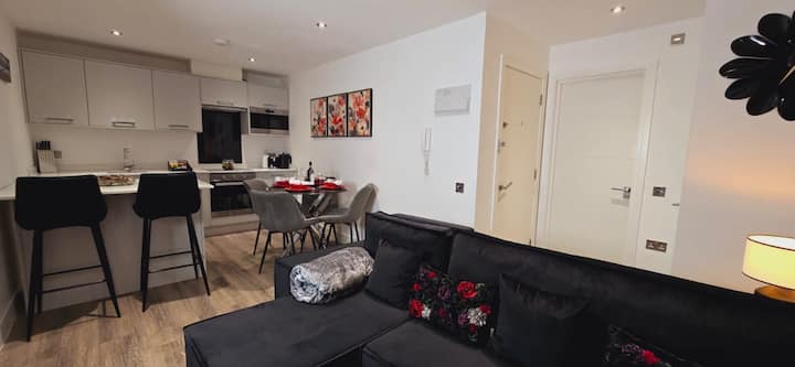Kl Luxury Two Bedroom Apartment - Reading