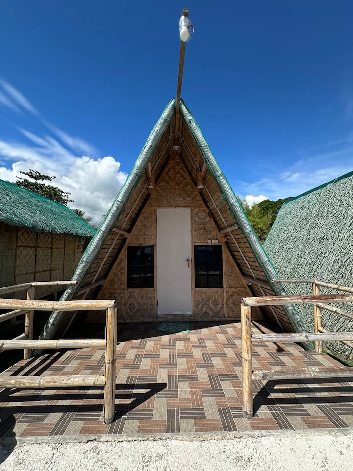 “A” Frame Nipa Hut - Oslob