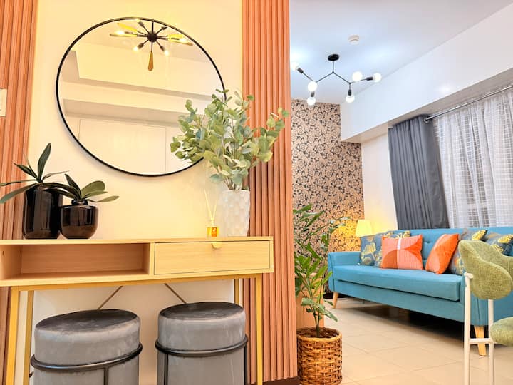 Modern 3br Suite | 3balcony | Fastwifi |Near Cubao - Quezon City