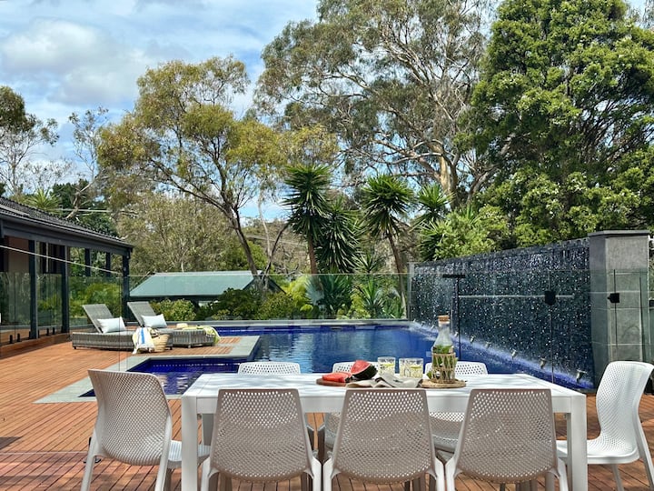 Palms On Bangalay - Frankston