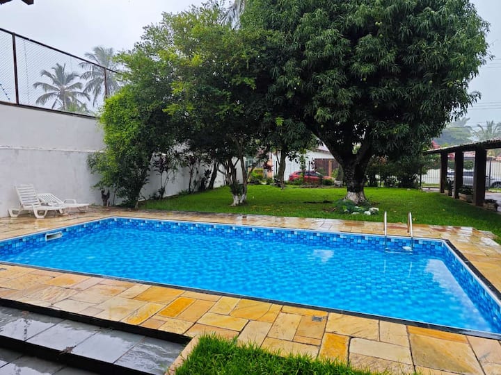 Casa C/ 6 Suítes Próximo à Praia - São Sebastião