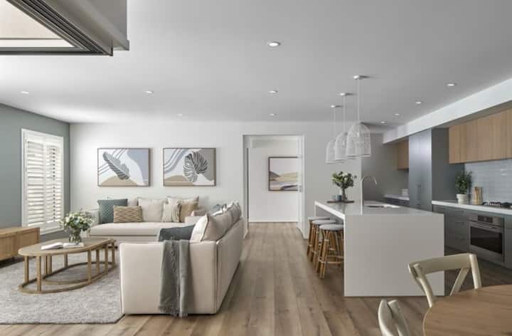 Stylish New 5* Gem: Rooftop, Parking, Walkable - Greenwich, CT