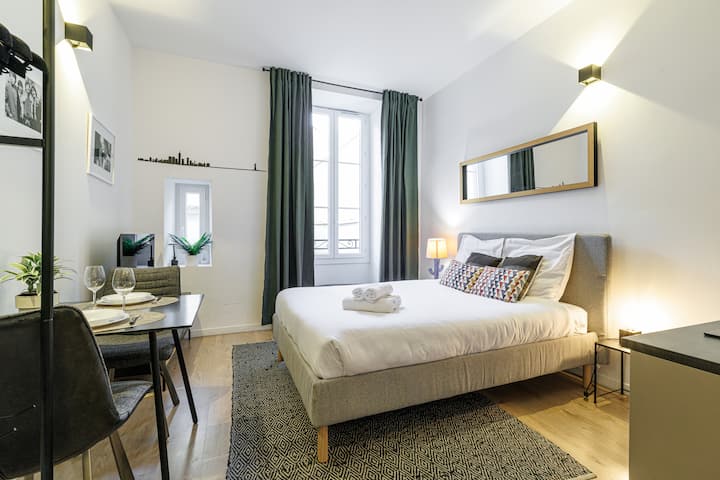 Joli Studio Climatisé - Centre-ville - Nizza