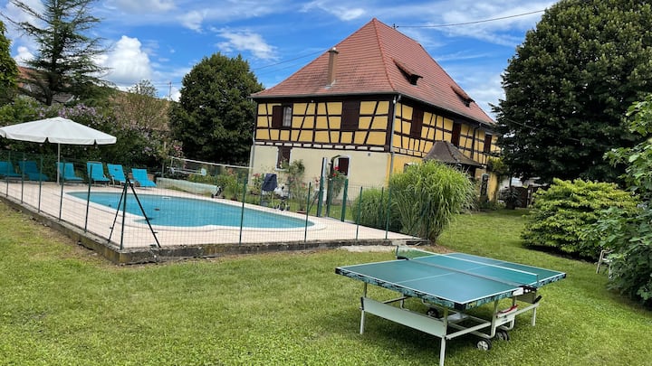 Maison à Colombage Avec Jardin Et Piscine - Sélestat