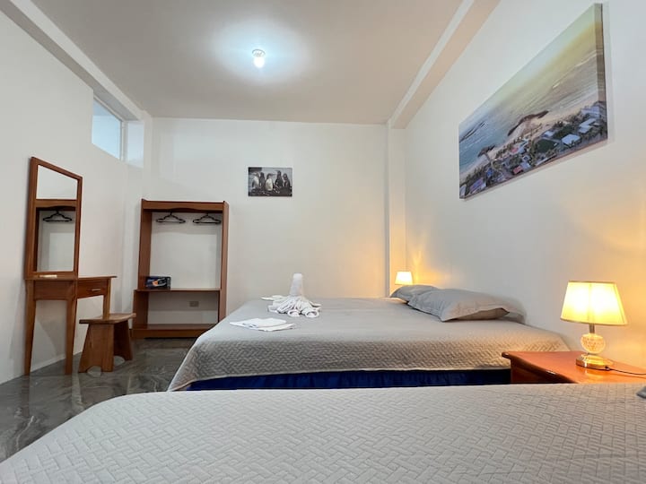 Dpto. Privado Calle Principal Av. Antonio Gil - Galápagos Islands