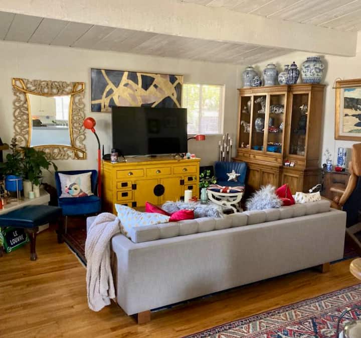 Charming Cottage Near Downtown - Monterey, CA