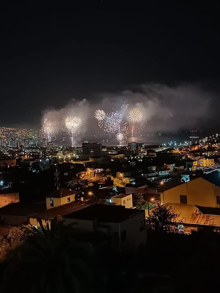 Hermosa Vista A La Bahía - Valparaíso