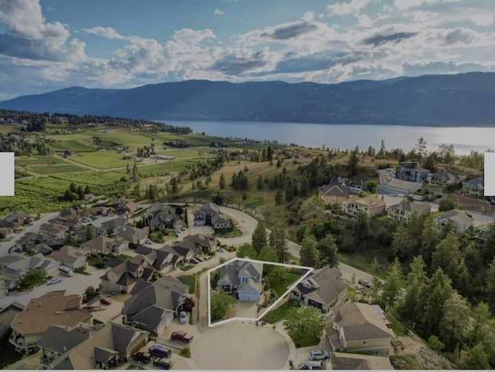 Charming View In Wine Country - Lake Country