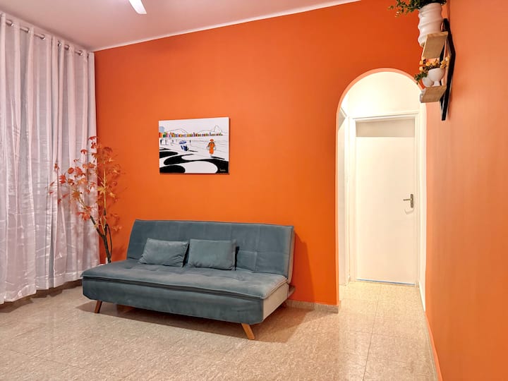 Apartamento A 200 Metros Da Praia De Copacabana - Ipanema