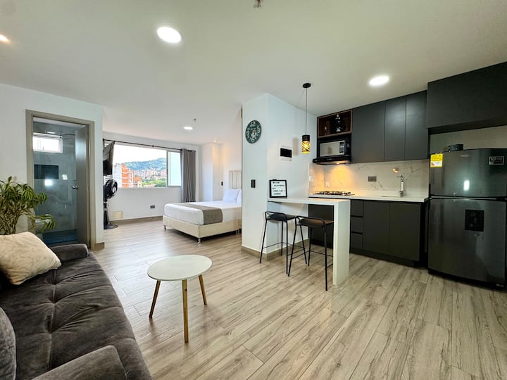 Loft With A View, Bathroom, And Private Kitchen 904 - Medellín