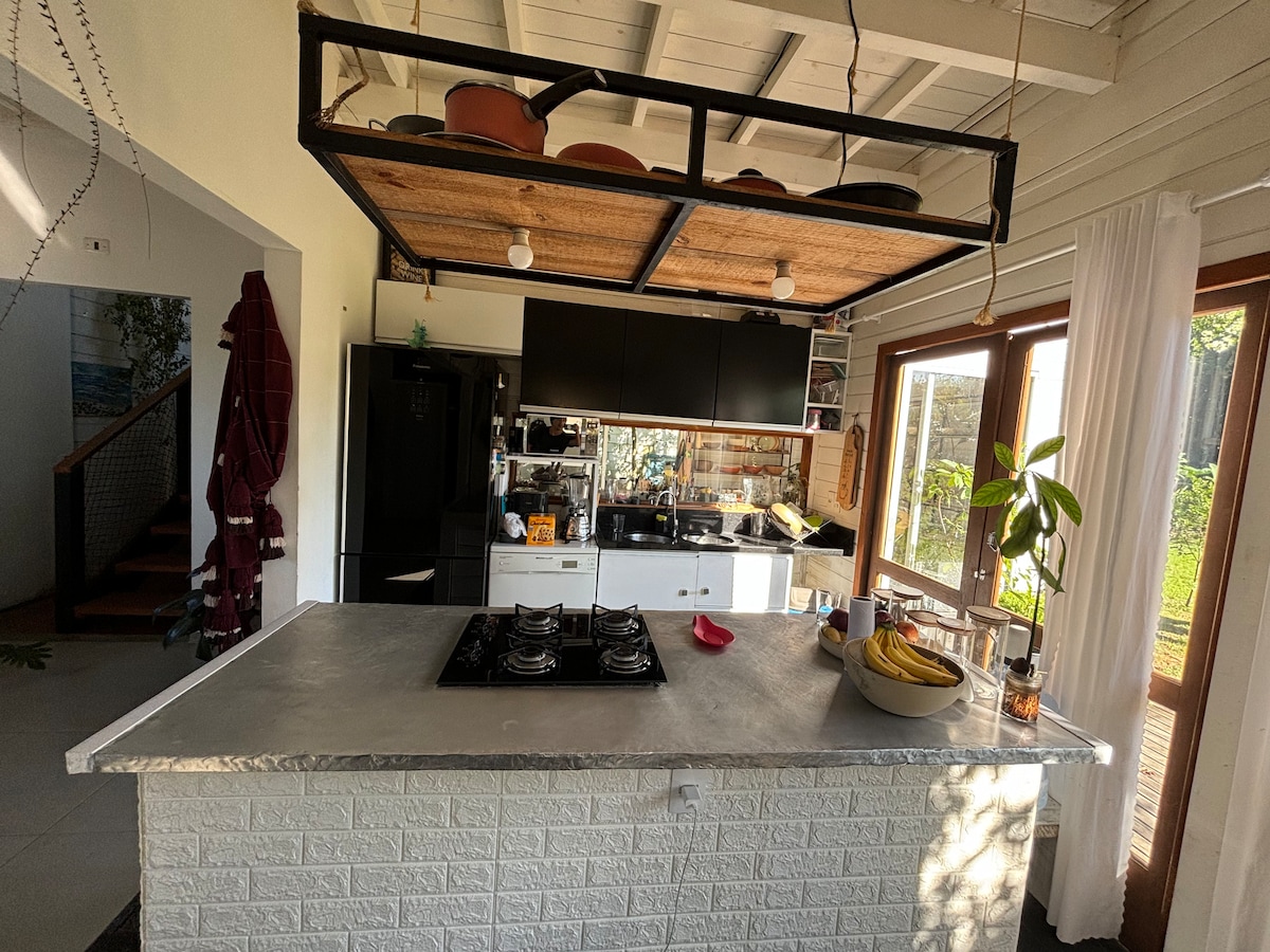 House with sea view and amazing backyard - Houses for Rent in ...