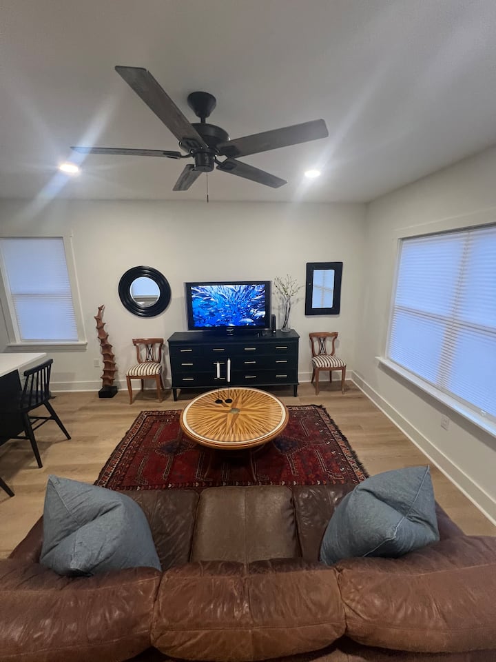 Newly Remodeled In Mill Town - 채터누가