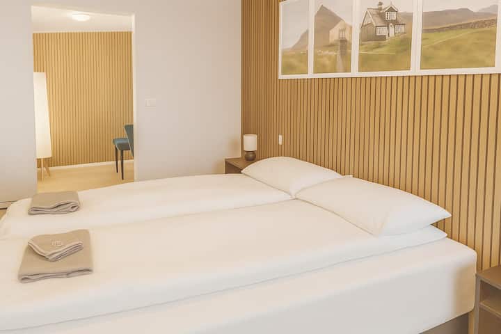 Double Room + Breakfast – Northern Lights - Iceland