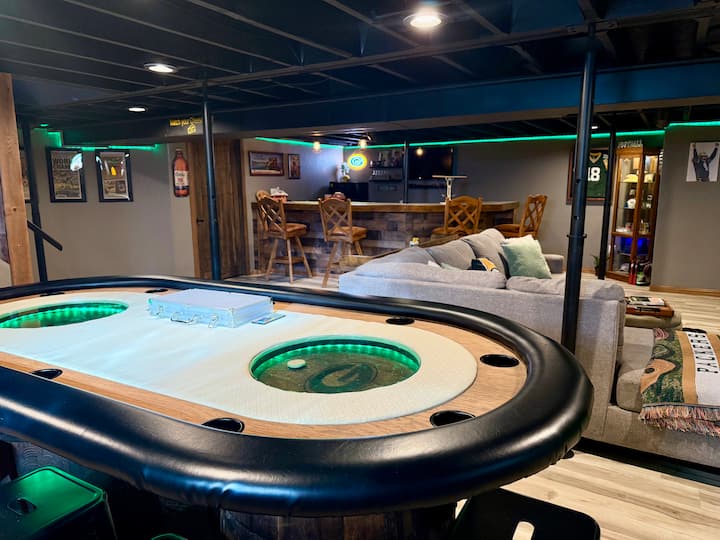 The Huddle Up House - Green Bay, WI