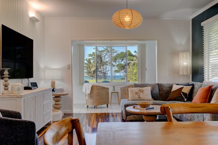 Tranquil Beach Retreat - Kurrimine Beach