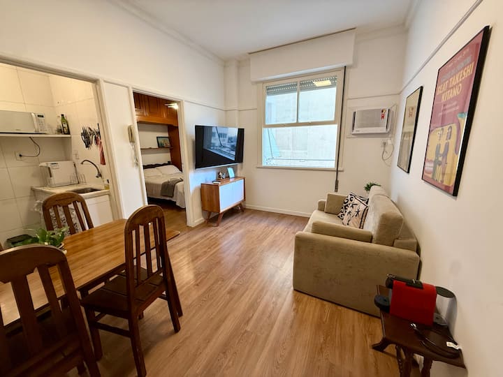Apartamento Silencioso Em Copacabana - Copacabana