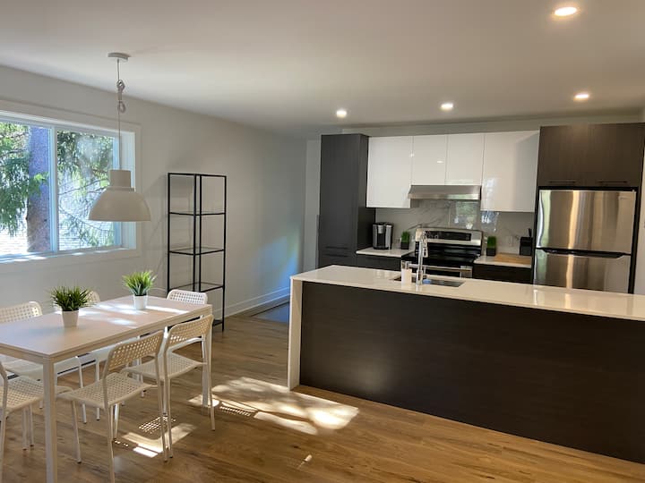 Maison à Louer St-sauveur ! - Saint-Sauveur