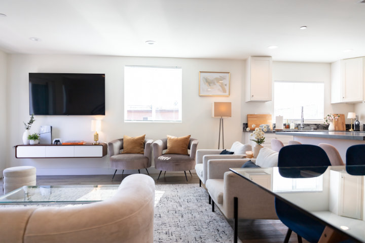 5-star Private House 5 Rooms | Up To 18 Guests - Los Angeles, CA