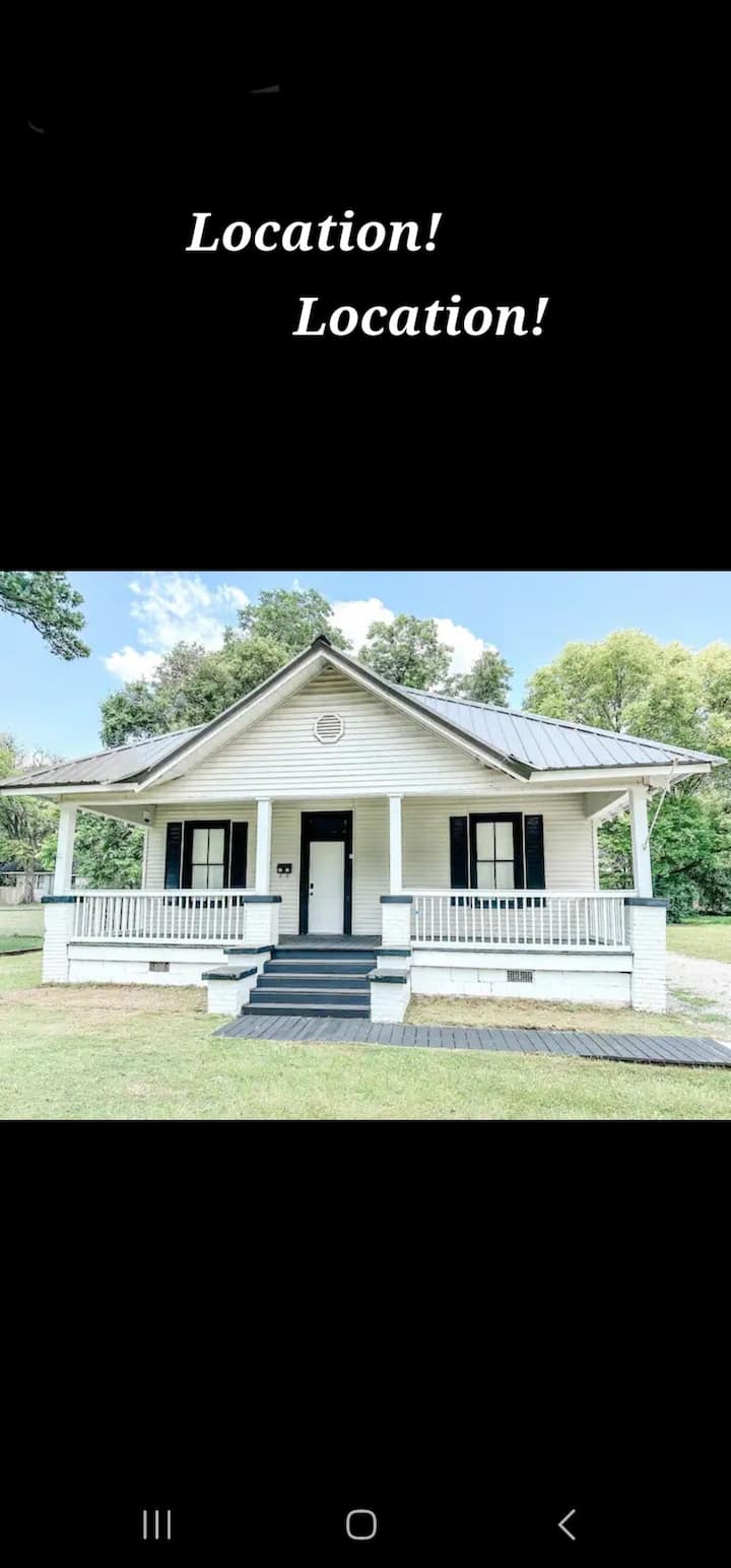 Portofino - Set On 2nd St / 3br Large Home Mgy - Montgomery, AL
