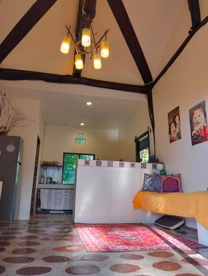 Witchy Mountain Cottage - Ko Pha Ngan