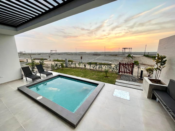 Lyana Chincha - Perú