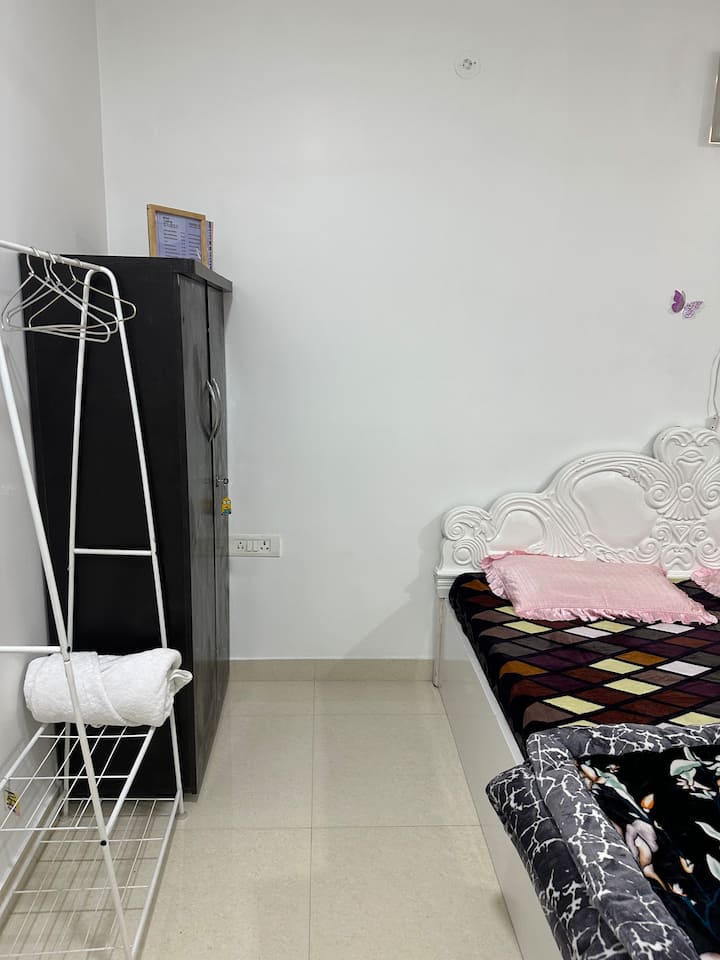 Bliss Room - Kanpur