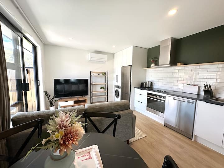 D&s House - Queenstown, New Zealand